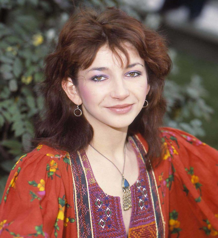 Where Is Kate Bush Now? Inside the ‘Running Up That Hill’ Singer’s Life ...