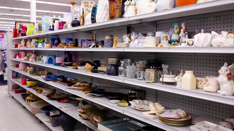 The Thrift Shopping Trick To Remember For A Cohesive Kitchen Design