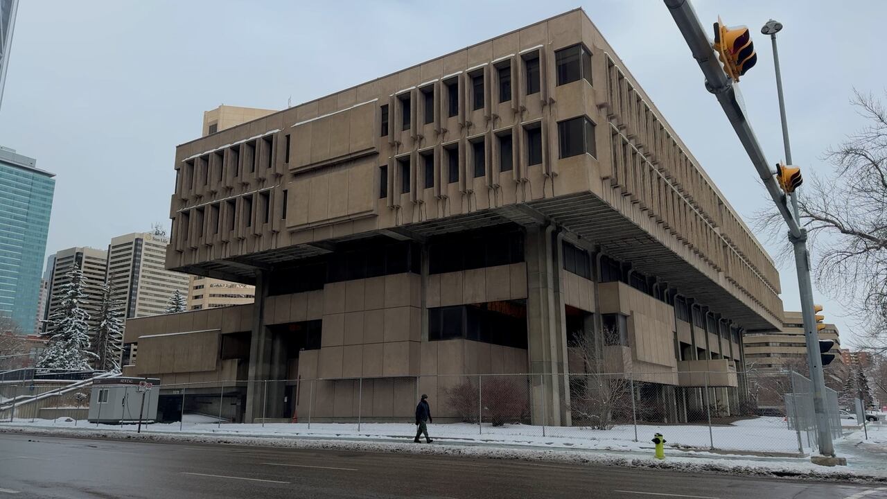 Old CBE building still sitting vacant, despite Calgary's downtown ...
