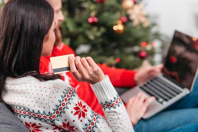 Elf on the Shelf has got to go (& 29 other Christmas traditions)
