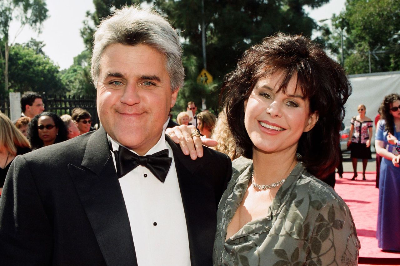 Jay Leno says people have been 'shocked' he's stayed by wife Mavis ...