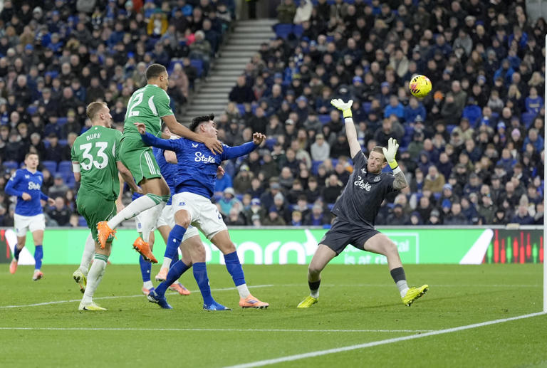 Everton 1-4 Newcastle: Match Report & Reaction | Blues fall to rampant ...