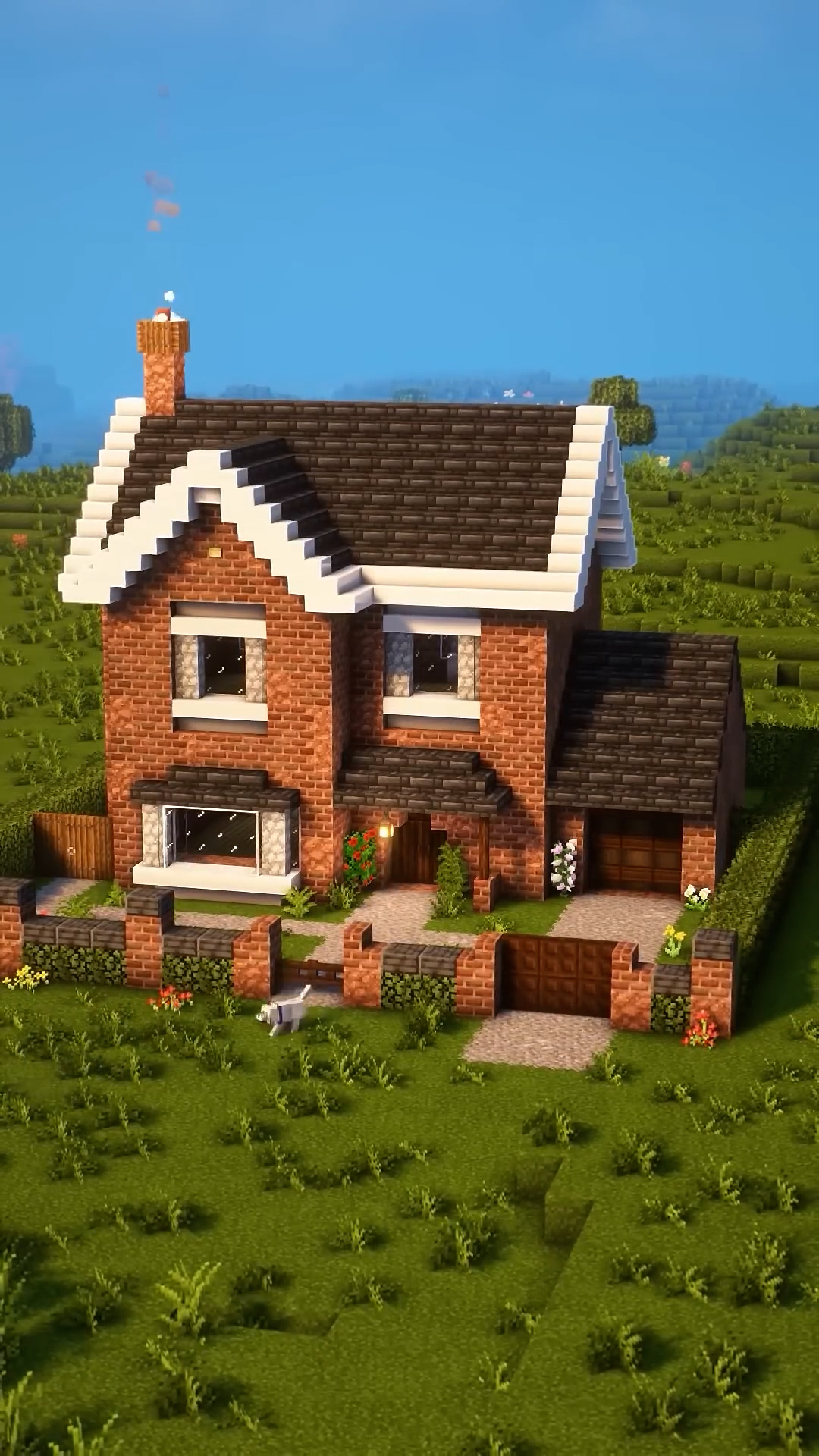 Would You Live in This Minecraft British Home?