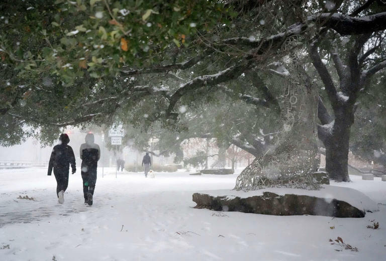 Who in Texas is most likely to see snow first - and what it takes to ...