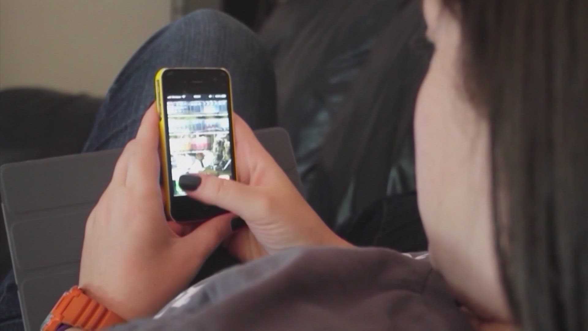 Oklahoma Chronicle: How has the digital age impacted kids' in-person ...