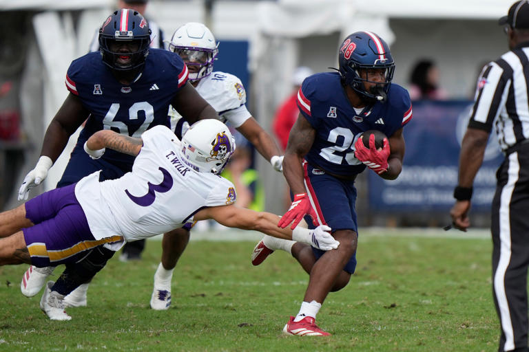 FAU Owls fall in season finale, QB Caden Veltkamp returning in 2026
