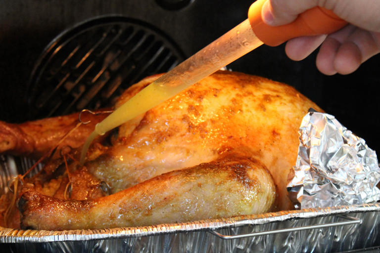 People Are Revealing What's Normal To Have One Of But SUPER Weird To ...