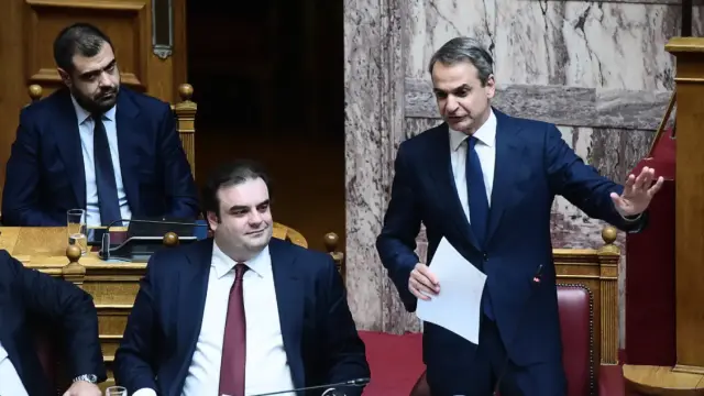 Ισχυρή επιρροή Μητσοτάκη στους ψηφοφόρους του ΠΑΣΟΚ - Τι καταγράφει η ...