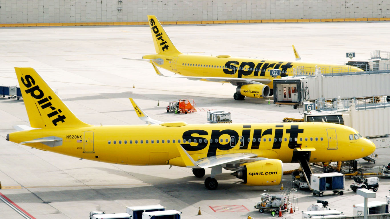 Spirit Airlines Unveils ‘Black & Yellow Friday’ Deals on Flights ...