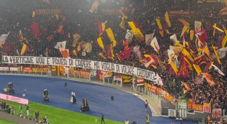 Roma, la Curva Sud: «La vertigine non è paura di cadere ma voglia di ...