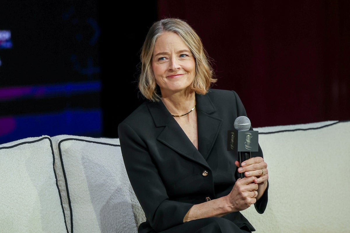 Jodie Foster reveals first impression of ‘uninteresting’ A-list actor