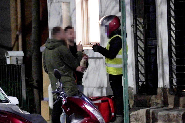 Warning of $5,500 fines amid crackdown on alcohol deliveries in the lead-up to Christmas