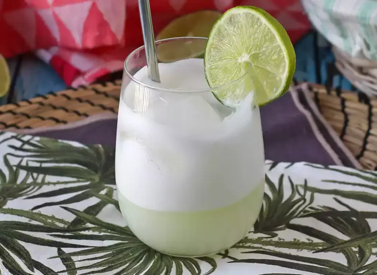 Brazilian lemonade with lime and condensed milk