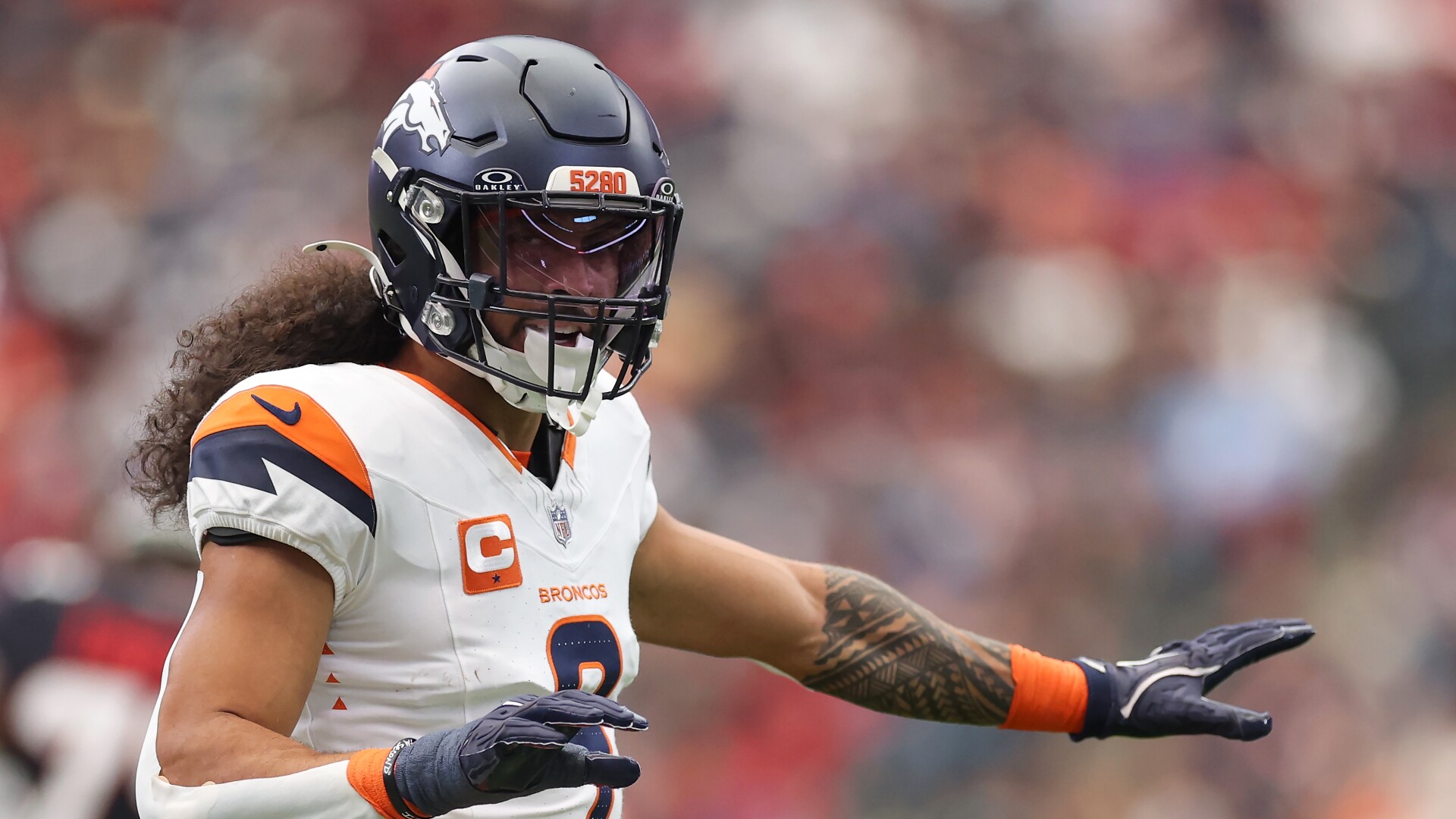 Sunday Night Football: Talanoa Hufanga is active for Broncos-Commanders