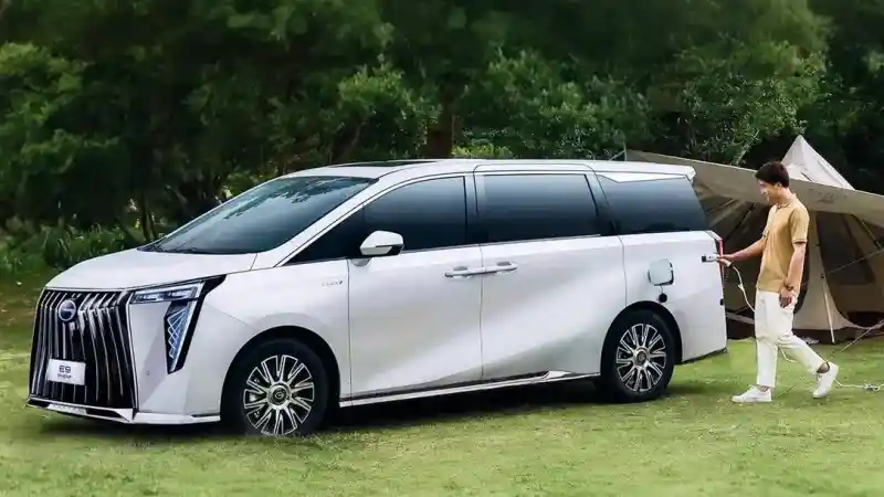 Mobil Hybrid Paling Cocok Buat Kondisi Indonesia Saat Ini
