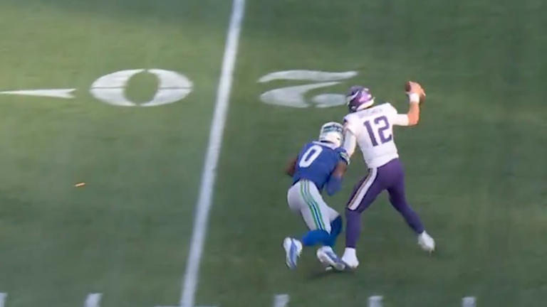 Max Brosmer makes disastrous rookie mistake on Seahawks pick-six