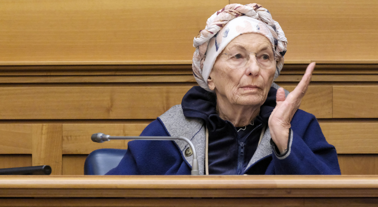 Emma Bonino ricoverata in terapia intensiva all'ospedale Santo Spirito ...