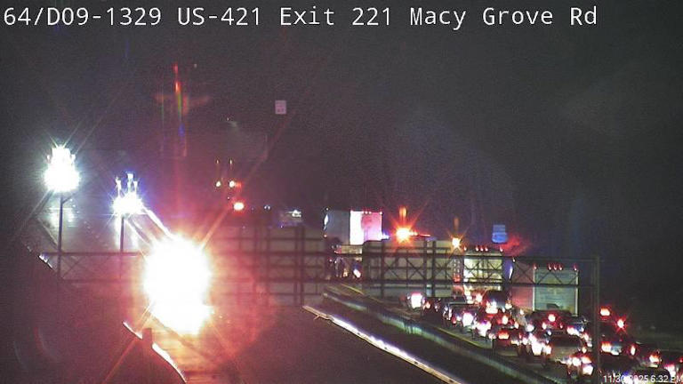 Crash closes US-421 in both directions near Macy Grove Road in Kernersville
