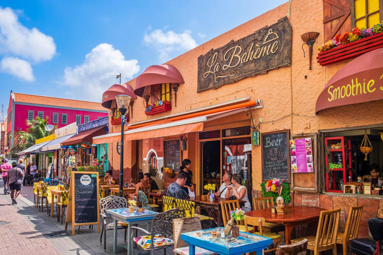 Plan your dream trip to Curaçao: Top hotels, activities, and dining