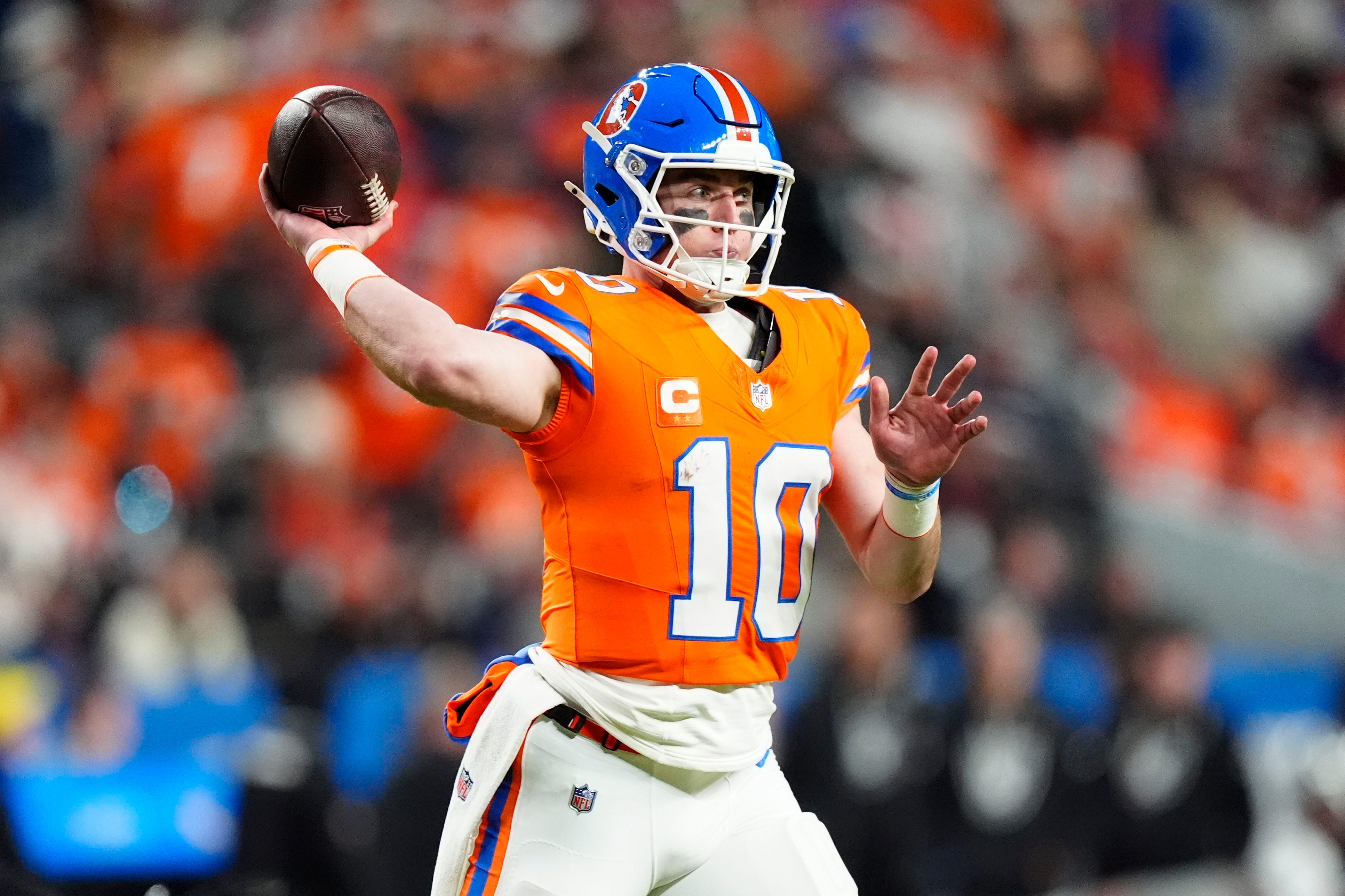 What channel is Broncos-Commanders Sunday Night Football game on ...