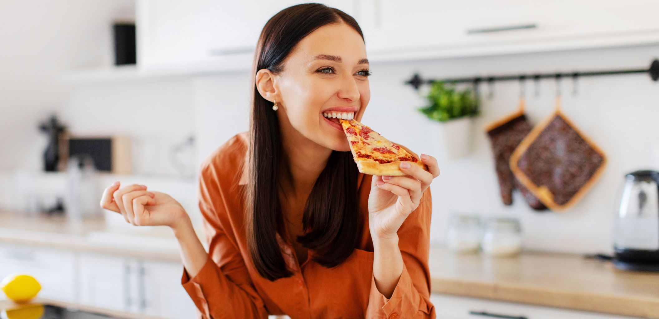 "J'ai fait tomber un aliment par terre, je peux le manger ?", la ...