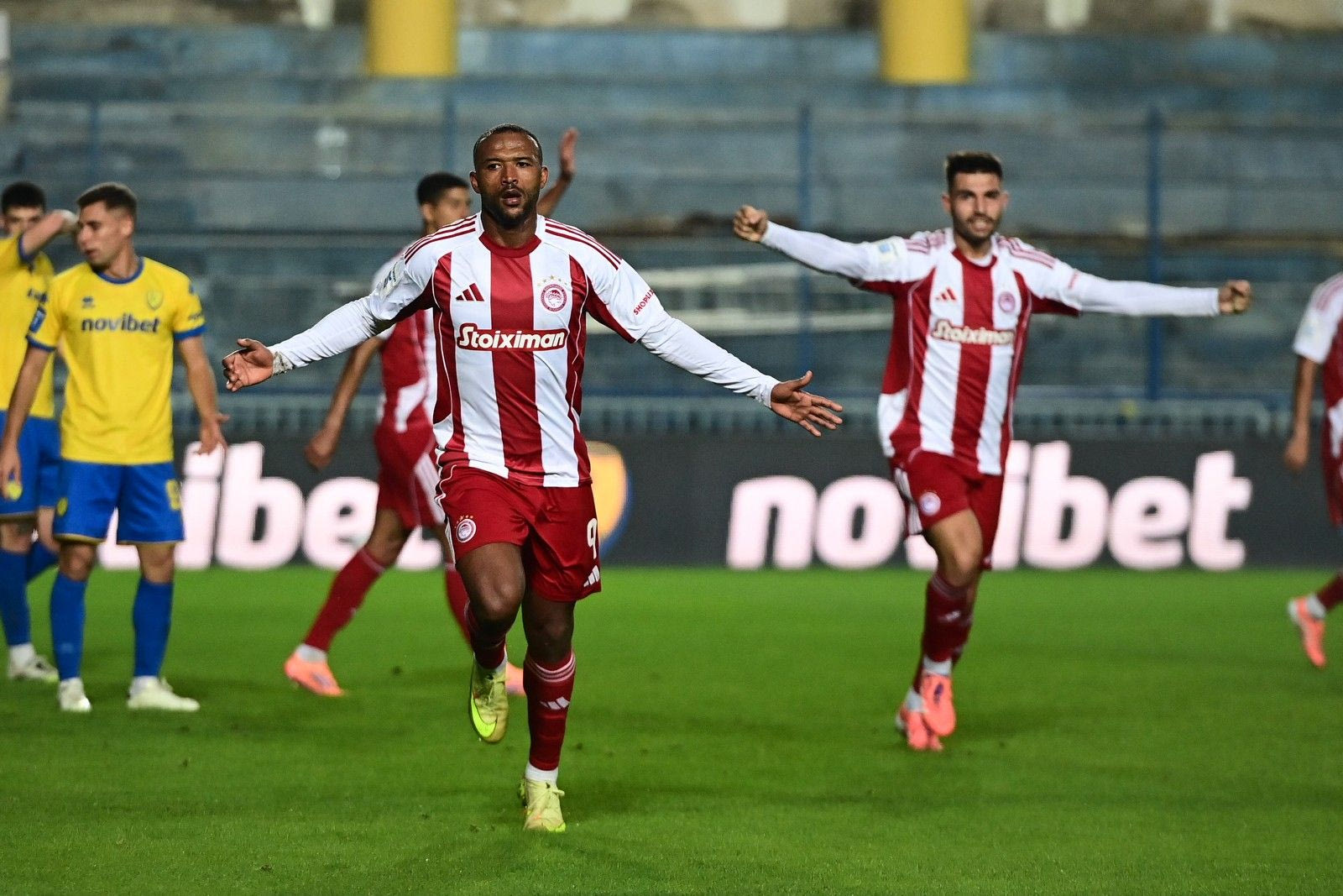 Παναιτωλικός – Ολυμπιακός 0-1: Ο Ελ Κααμπί έδωσε τη λύση και οι ...