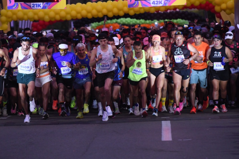 Cherop Kipserem y Mary José Solís ganan los 42 K del Maratón Mazatlán 2025