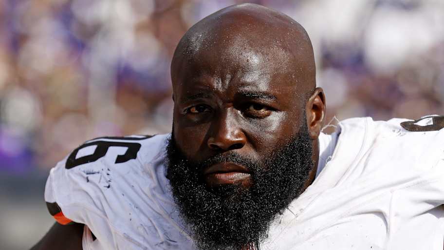 Cleveland Browns DT Maliek Collins suffers major injury vs. San ...