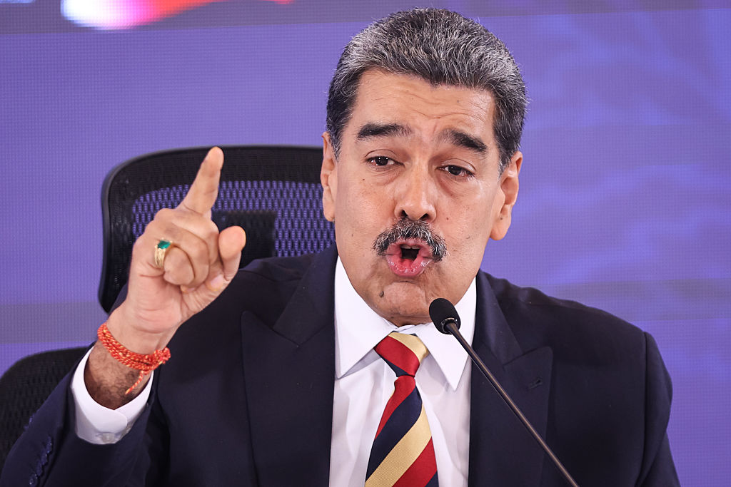 ‘Poison in the U.S.’: Trump Warns Venezuela of Land-Based Crackdown