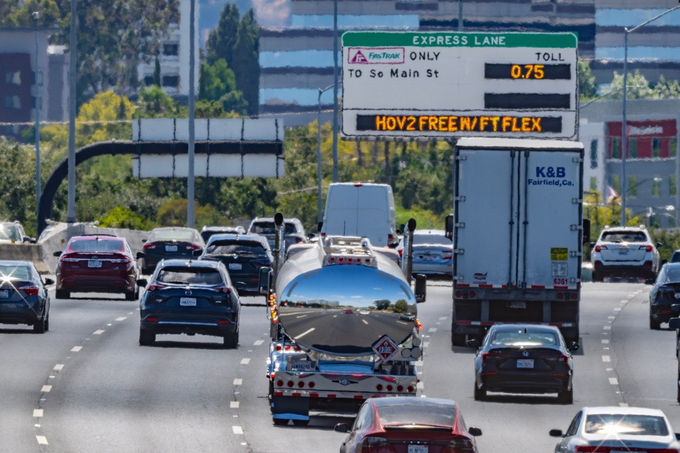 California’s popular EV carpool lane decal program ends Monday: $490 ...