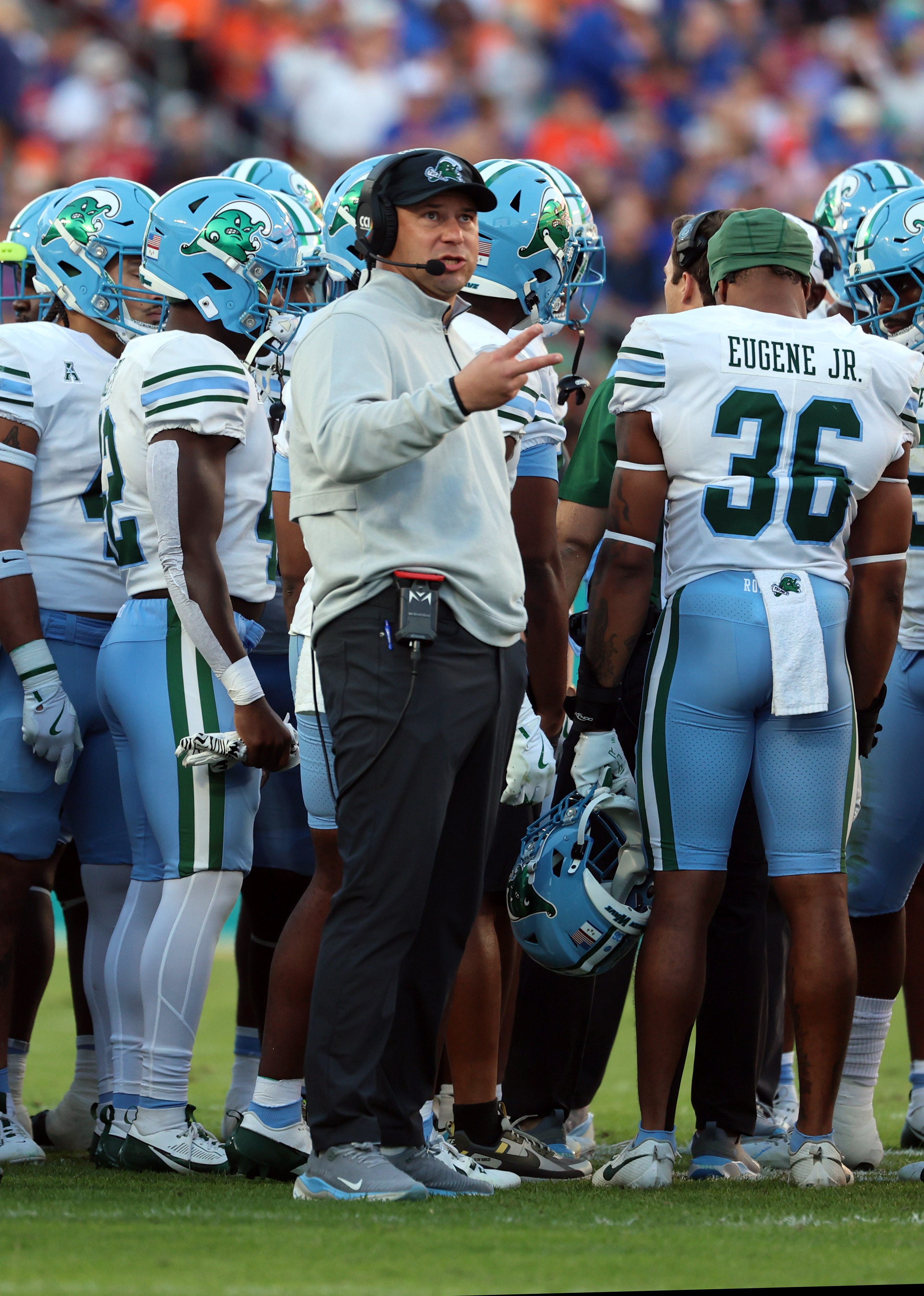 How has new Florida football coach Jon Sumrall fared in recruiting and ...