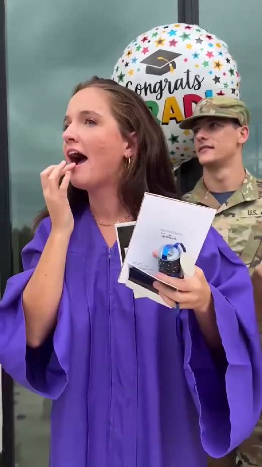 Military Brother’s Surprise Reunion at His Sister’s Graduation — Truly ...