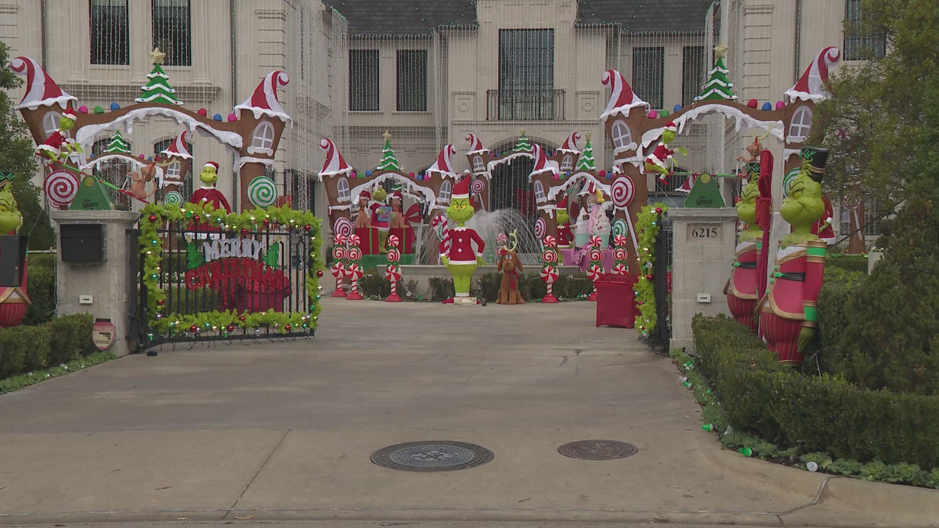 Viral Dallas mansion known for holiday displays sets up for Christmas