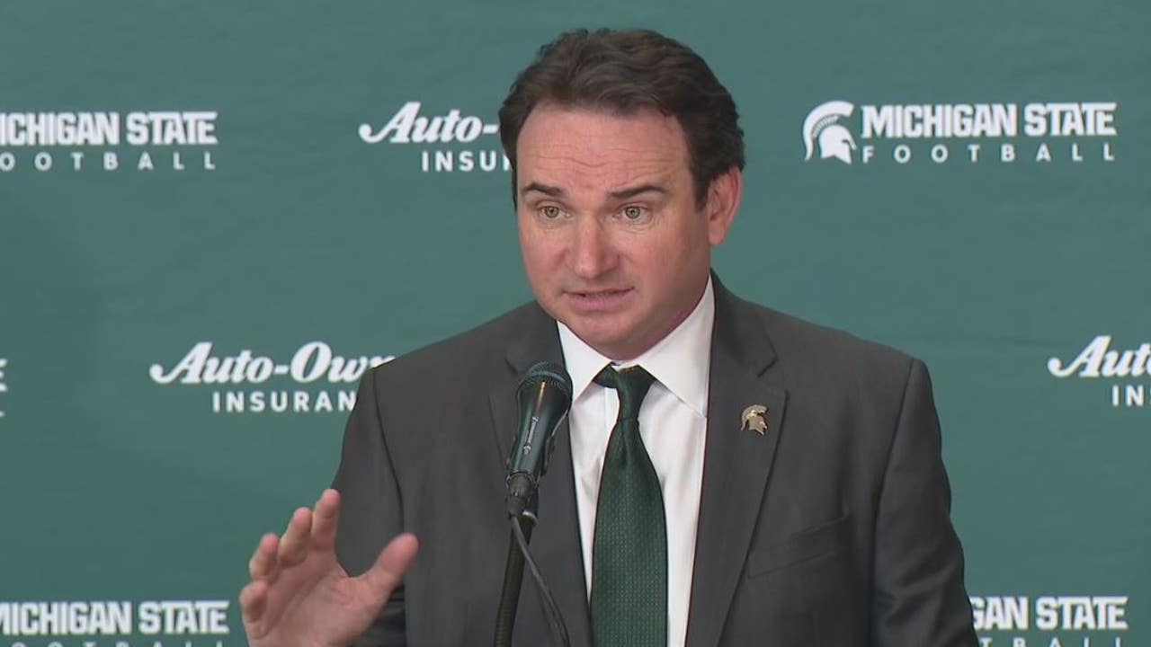 Michigan State fires head football coach Jonathan Smith after two seasons