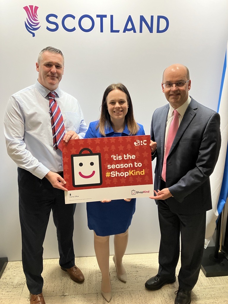 Shoppers urged to show ‘patience, kindness and consideration’ to retail ...