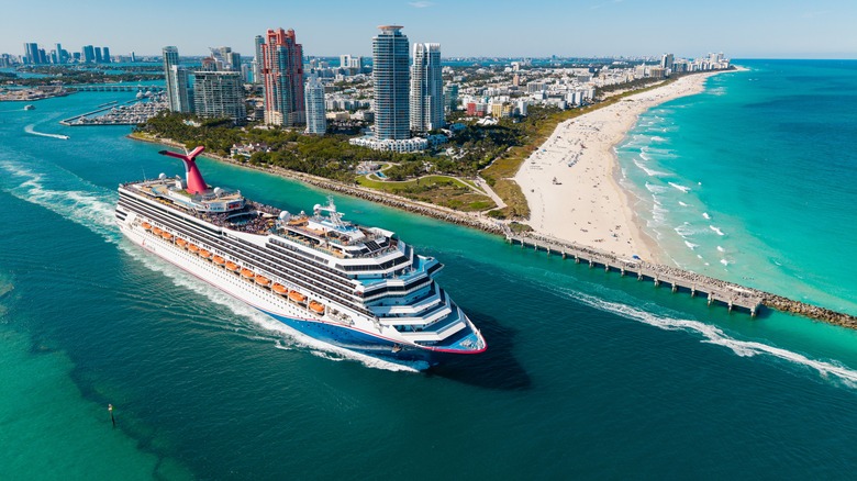 Here's What Actually Happens If You Get Left Behind By A Cruise Ship