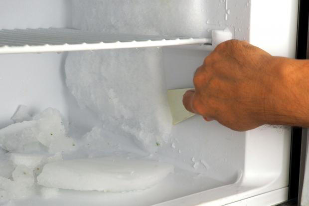 People urged to use one household item to save hours on defrosting freezer