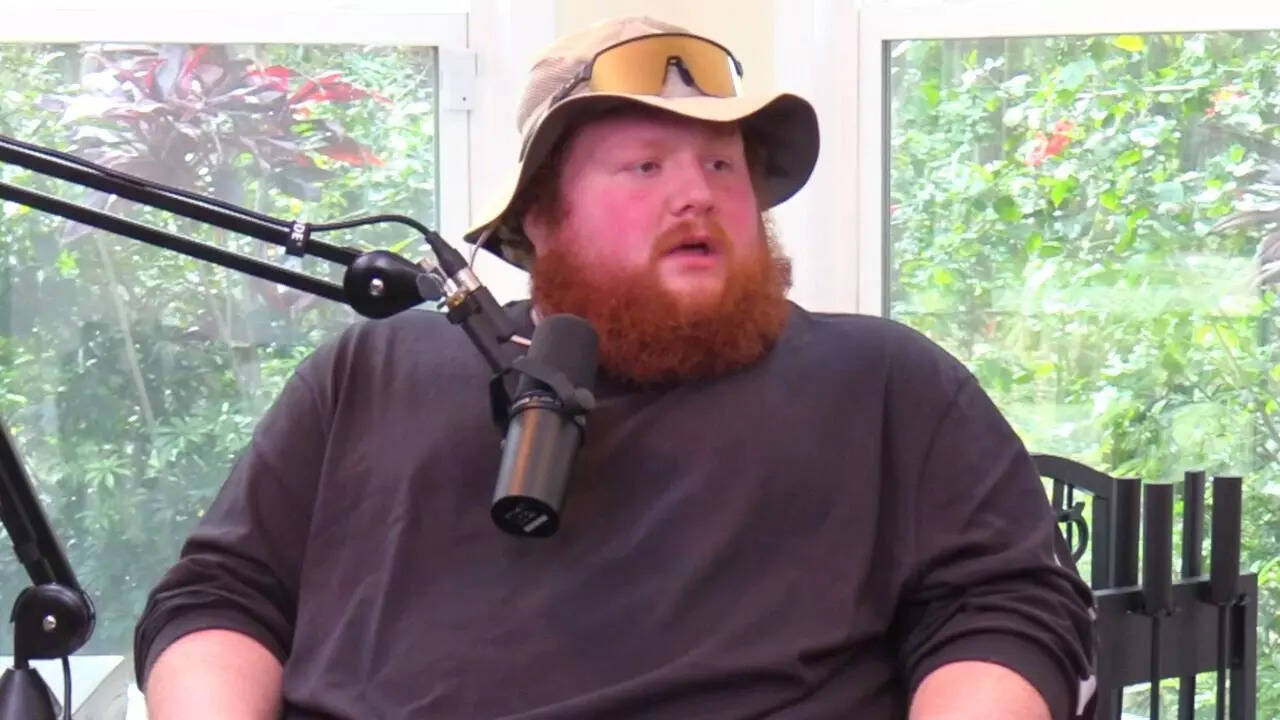 CaseOh blows up on Twitch after ChatGPT suggestion, internet explodes ...
