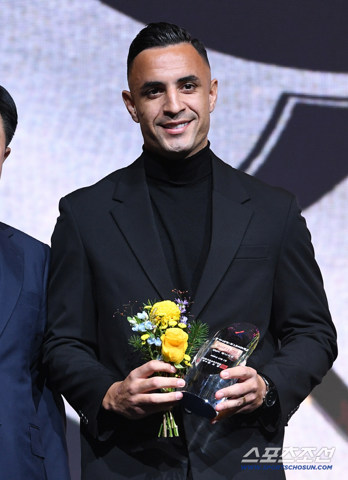 K League 2 Best 11, Best DF is Lee Joo-yong, Kim Gun-hee, Benicio Shin ...