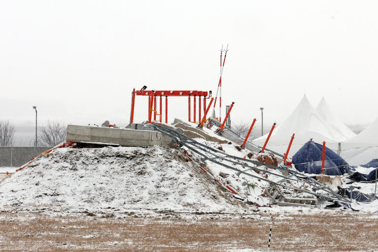 Families of Jeju Air crash victims to protest at presidential office ...