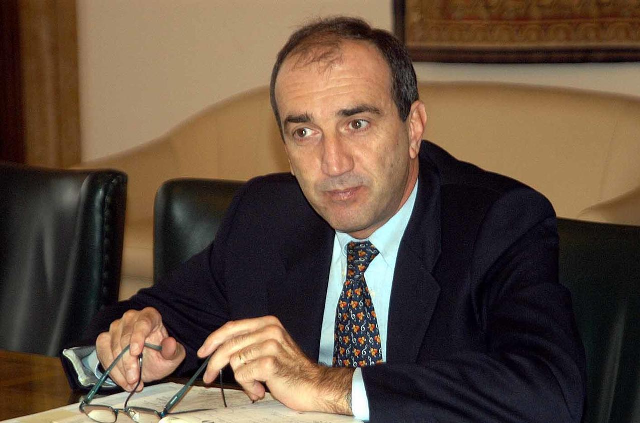 Tre decenni di impegno in Cgil. Sateriale presenta il suo libro