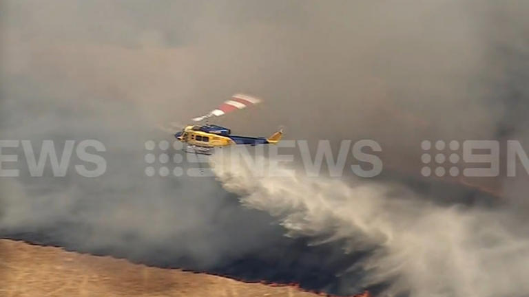 'Incredibly concerned' police probe arson link to destructive WA bushfire