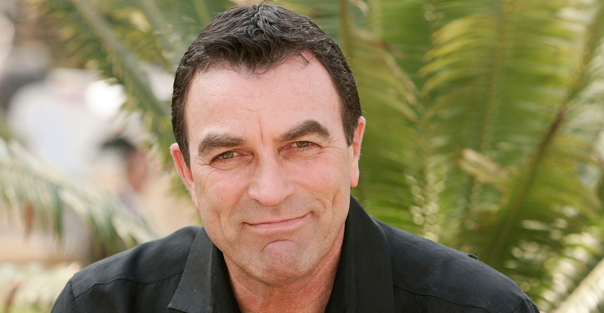 What celebrities look like without their signature look