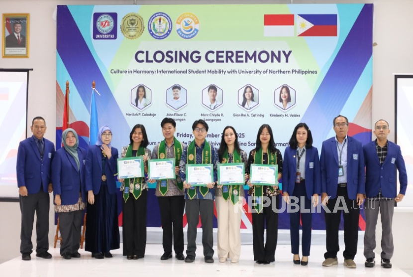 Penutupan Program International Student Mobility UBSI-UNP Berlangsung Haru