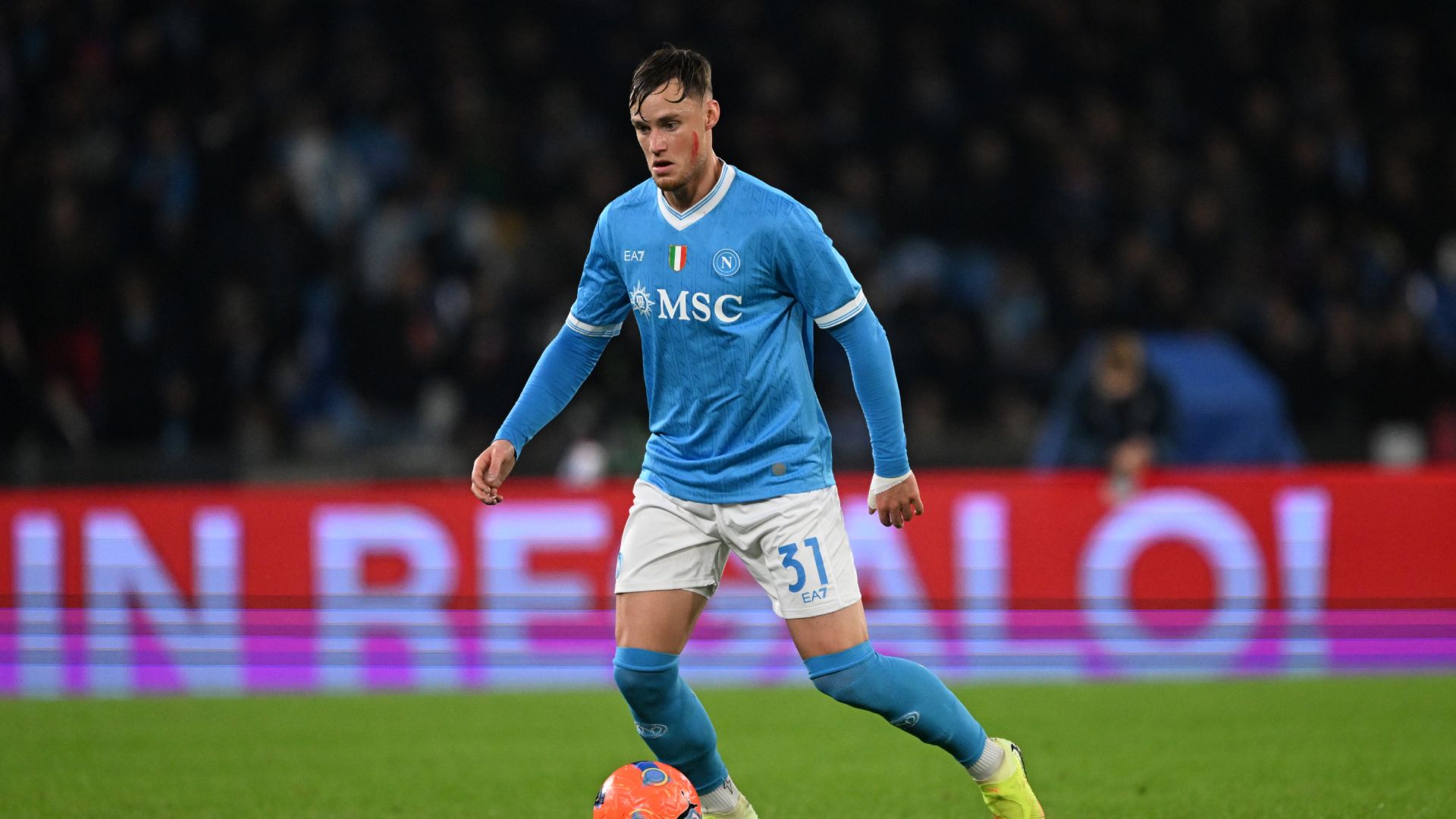 L'importanza di Beukema nel nuovo Napoli: l'ex Bologna è fondamentale nella difesa a tre di Conte