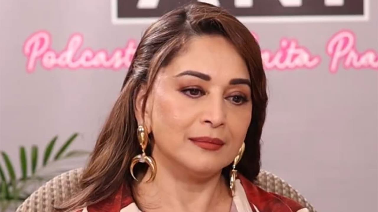 Madhuri Dixit to play a chilling serial killer in 'Mrs Deshpande'