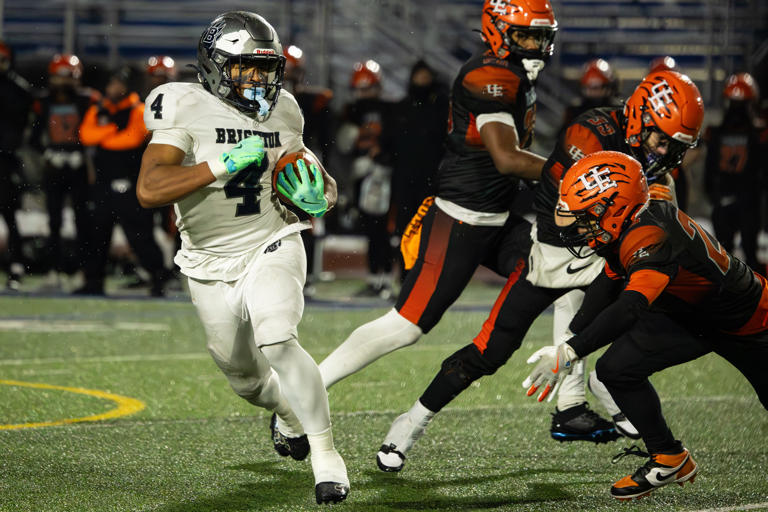 Brighton football overpowers Union-Endicott in state semifinal