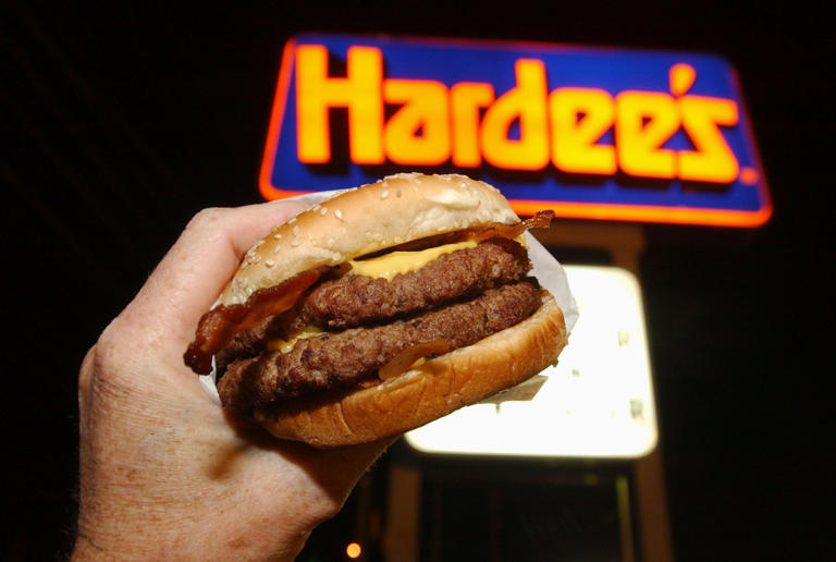 Hardees's to reopen closed Florida locations after franchisee bankruptcy