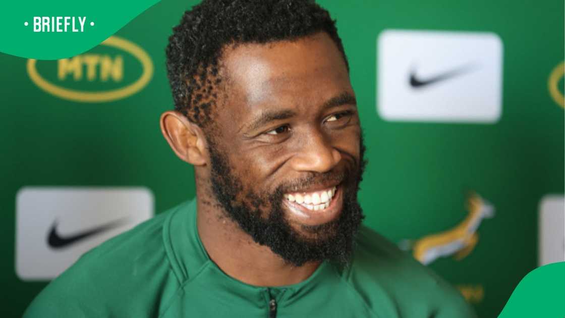 Siya Kolisi’s heartwarming interaction With Youngest Springbok Fan Goes ...