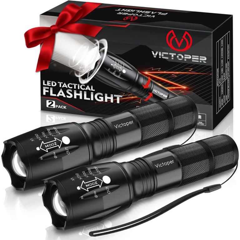 Amazon Has a 'Super Bright' 2-Pack of Flashlights on Sale for $8